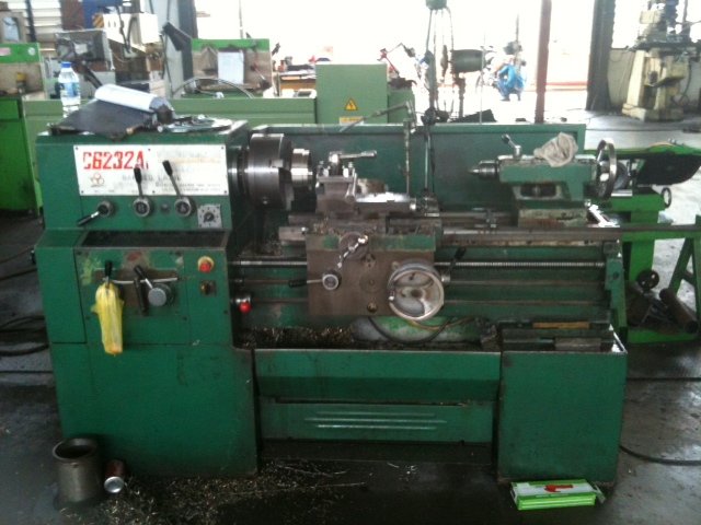 Used China Gab bed lathe - 320mm x 1m ★ Used Machine Lathe Johor Bahru ...