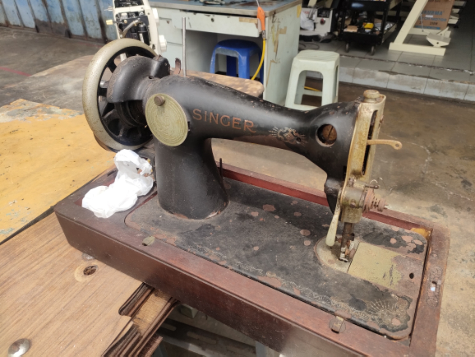 SEVIS FOR SINGER ANTIQUE SEWING MACHINE Johor Bahru, JB, Malaysia ...